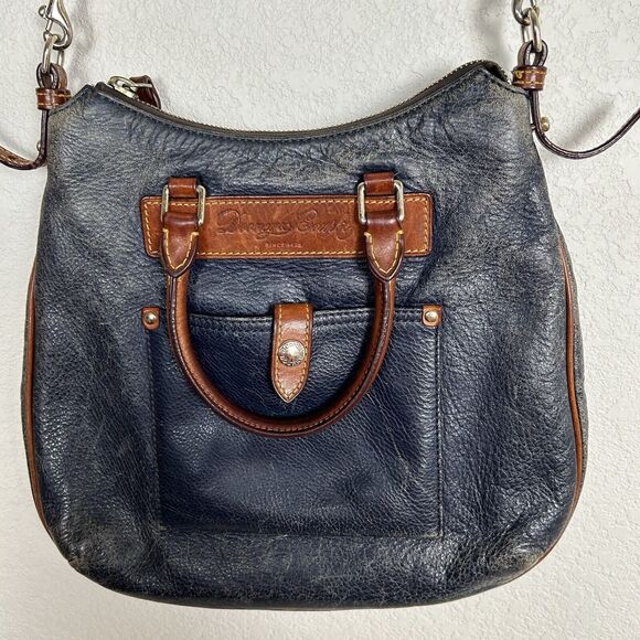 Dooney & Bourke | Bags | Vtg Dooney Bourke Leather Handbag Teardrop ...